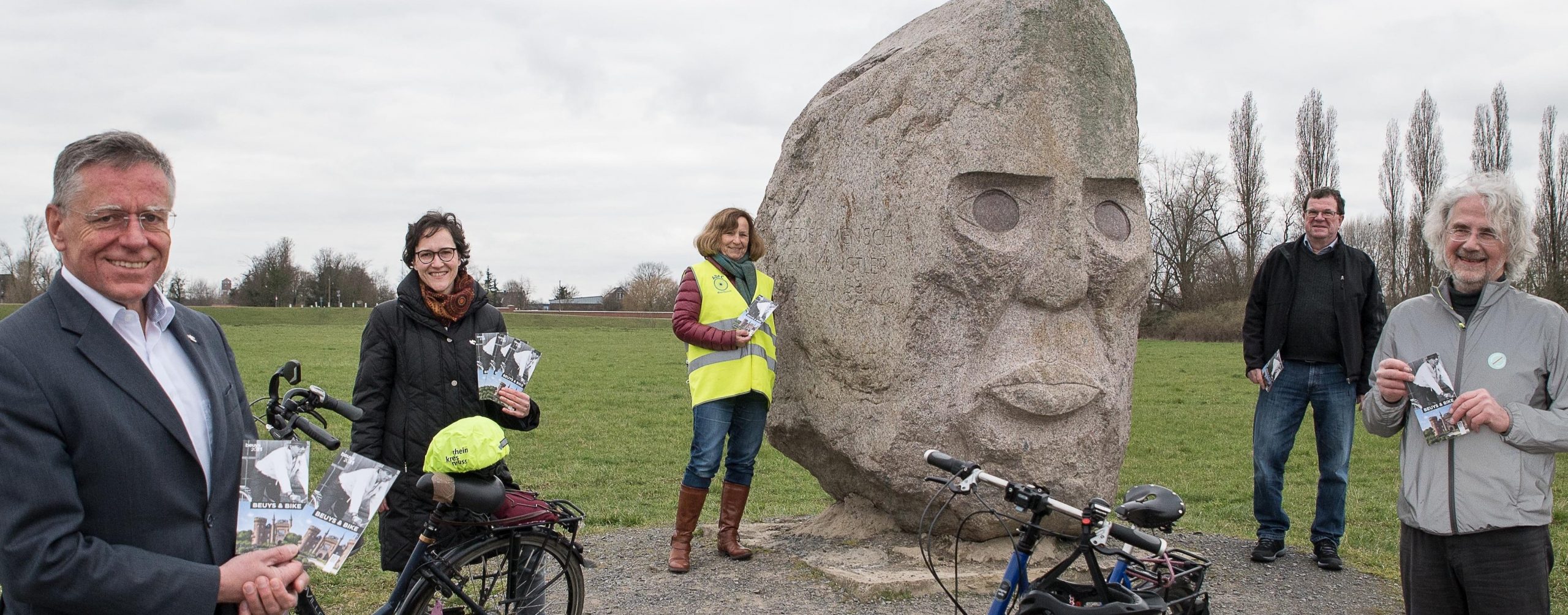 Beuys & Bike: Radroute auf den Spuren des Aktionskünstlers führt auch durch den Kreis – StattBlatt